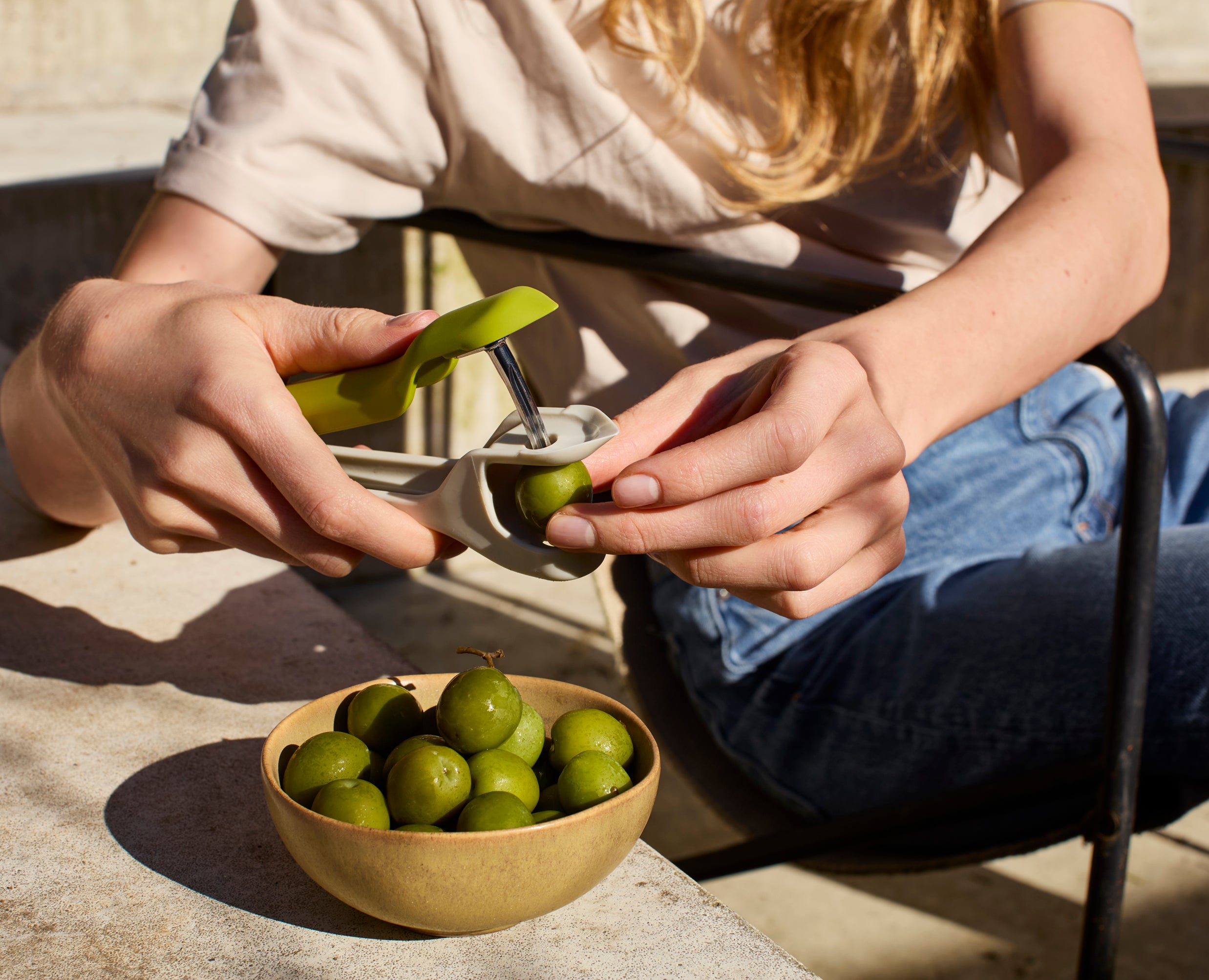2-in-1 Cherry Pitter & Strawberry Huller | Joseph Joseph US
