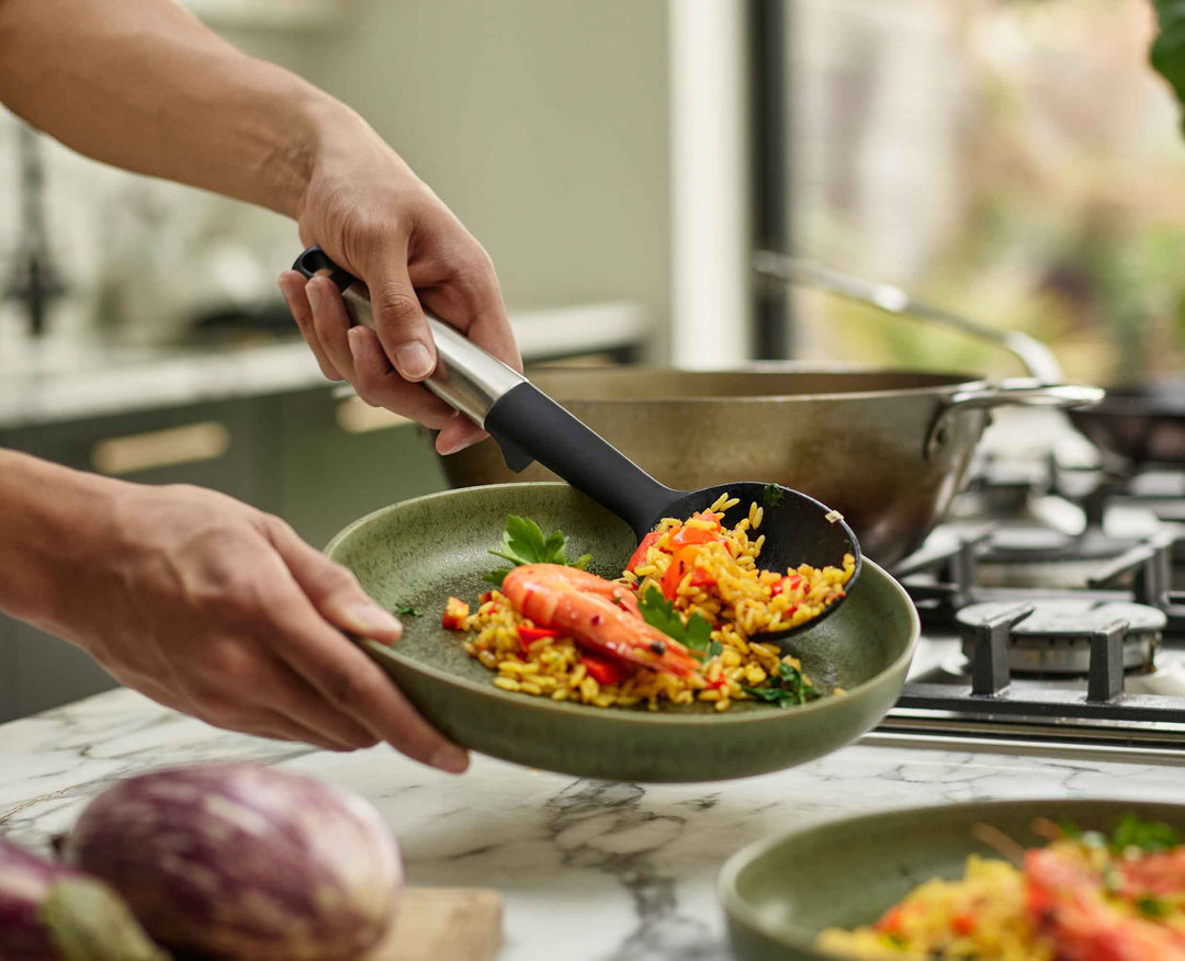 Elevate™ Solid Silicone Spoon | Joseph Joseph US