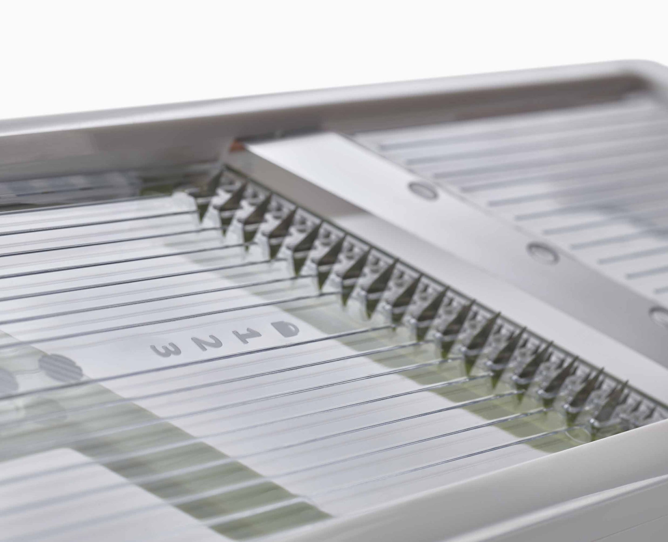 Multi-grip™ Mandoline Slicer Plus | Joseph Joseph US