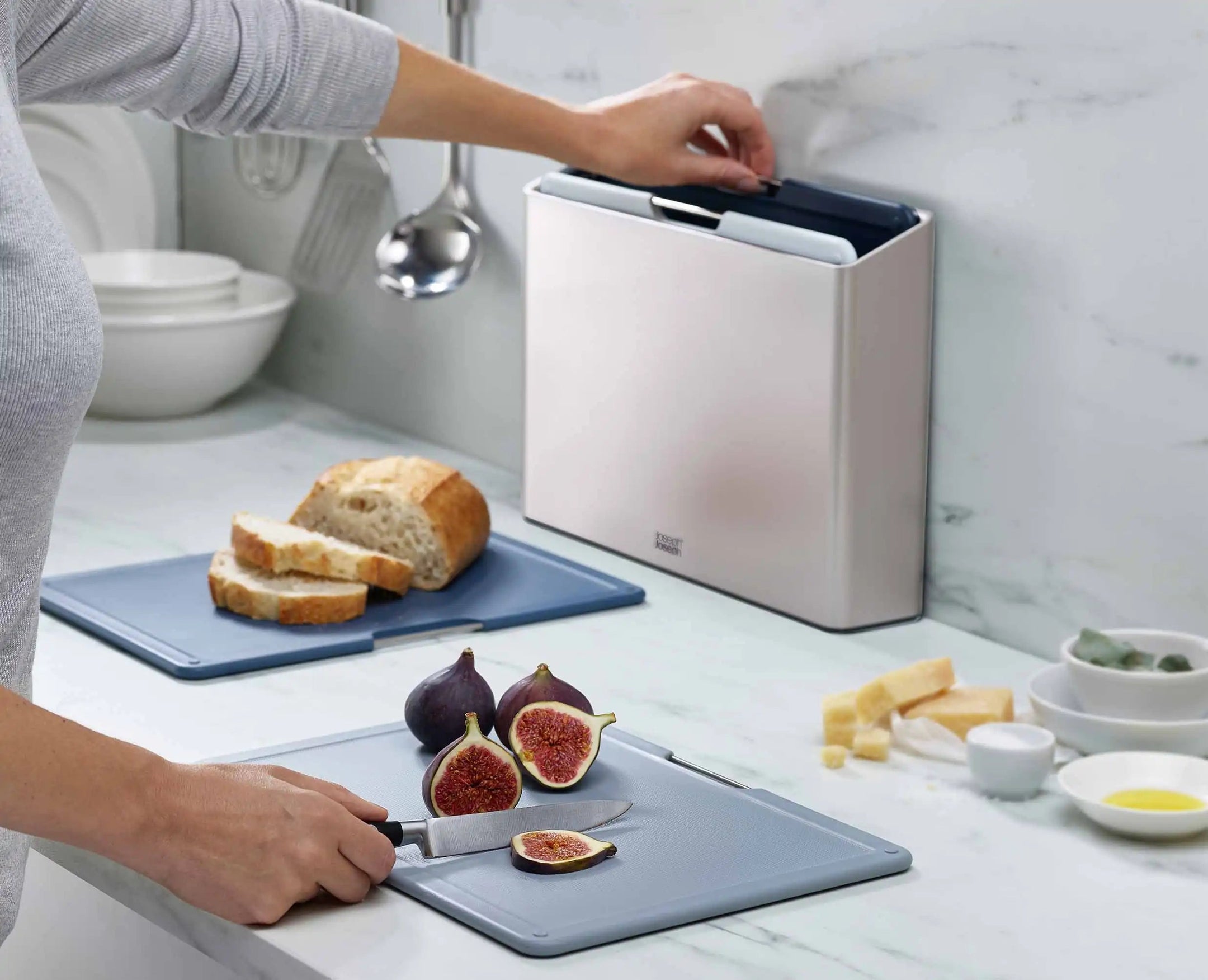 Folio™ 4-piece Cutting Board Set - Editions | Joseph Joseph US